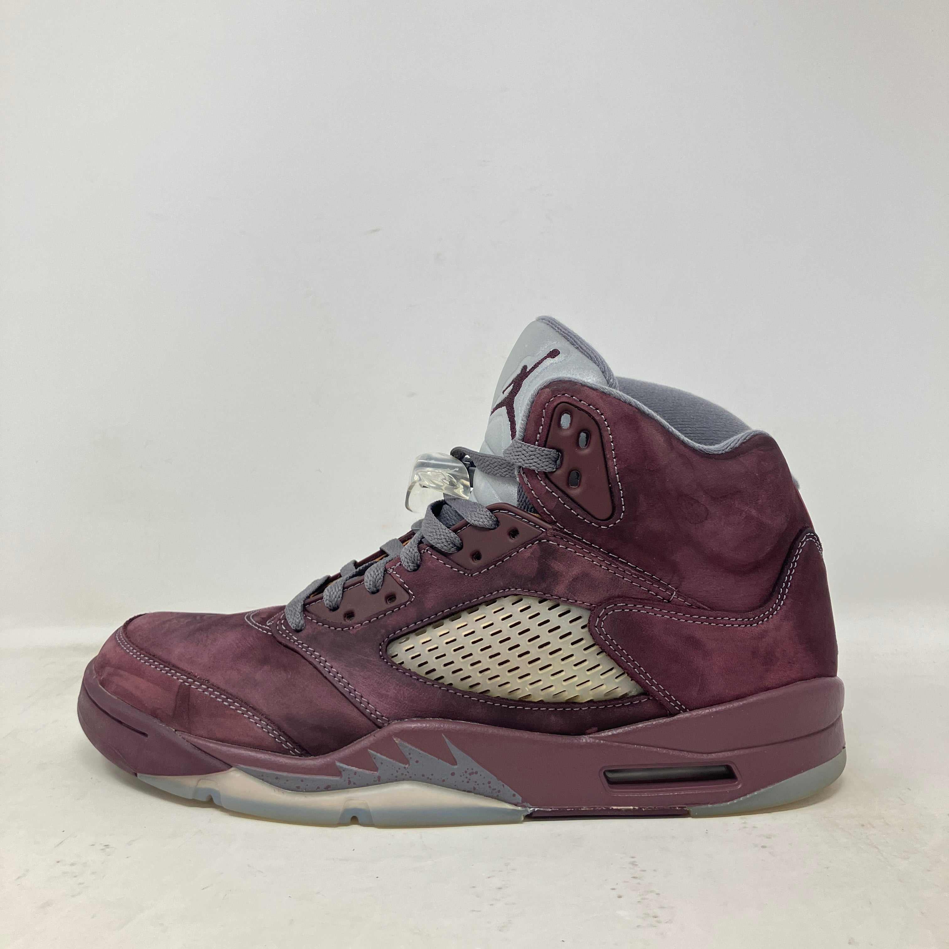 Jordan 5 Retro Burgundy (2023) - Pre Owned Sneakers – Hidden Realm